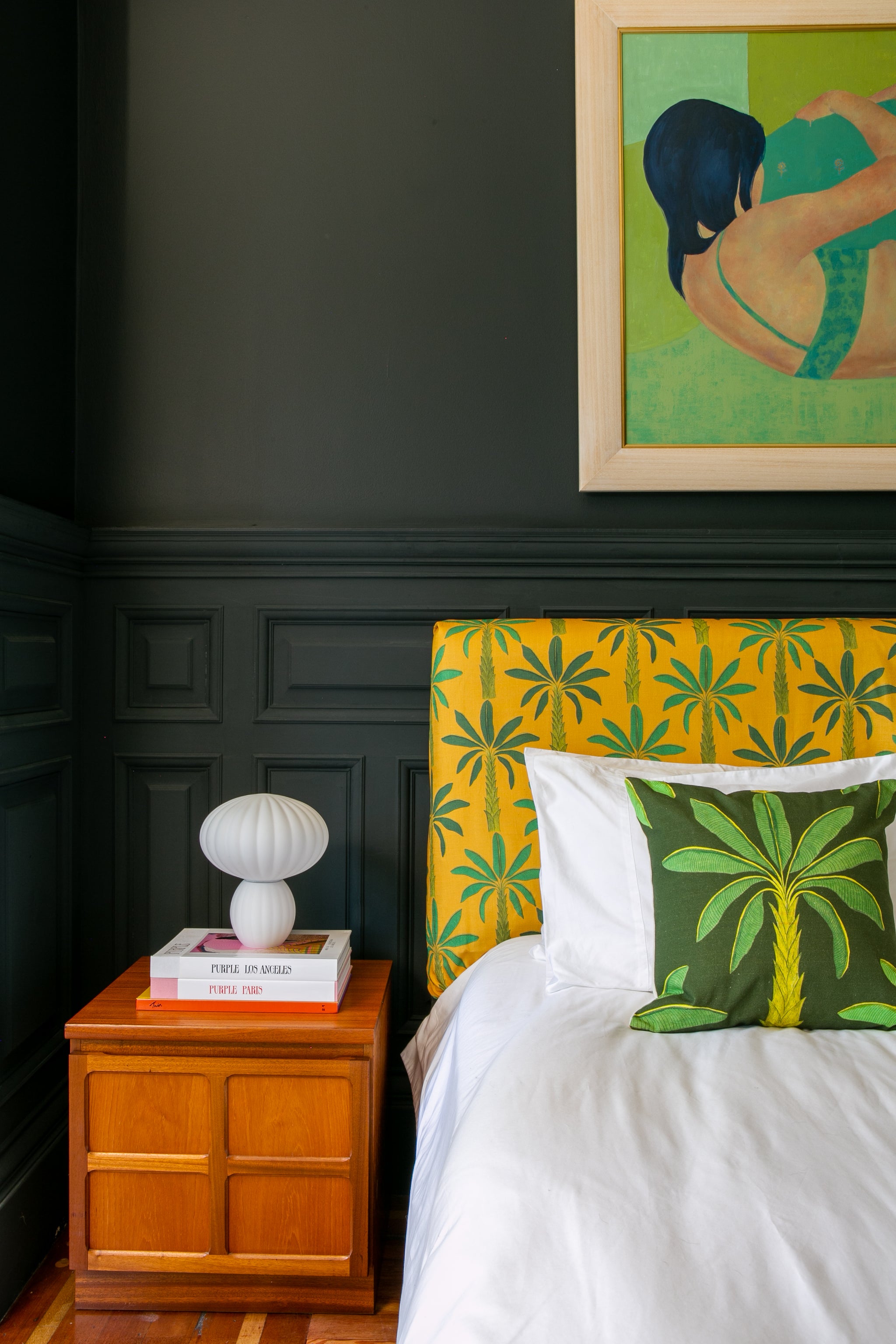 Mistry Designs Exclusive wallpapers, fabrics and interior accessories ...